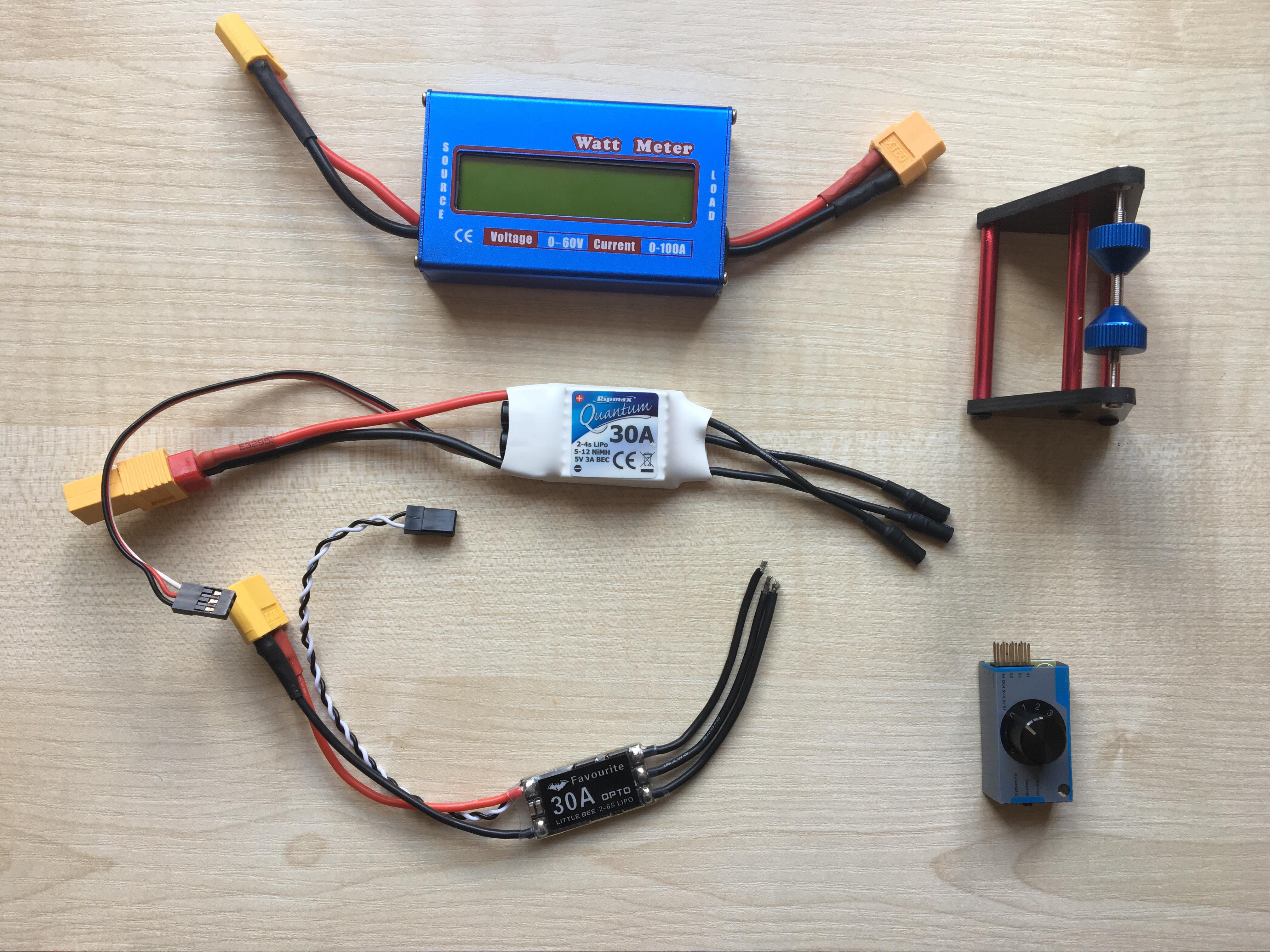 Good price for the set - Watt meter, propeller balancer, ESCs, servo ...